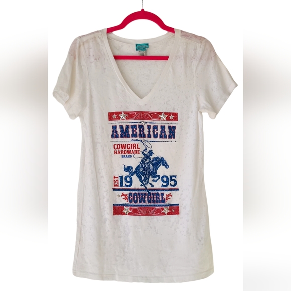 Cowgirl Hardware | Tops | Cowgirl Hardware Cream Tee Shirt | Poshmark